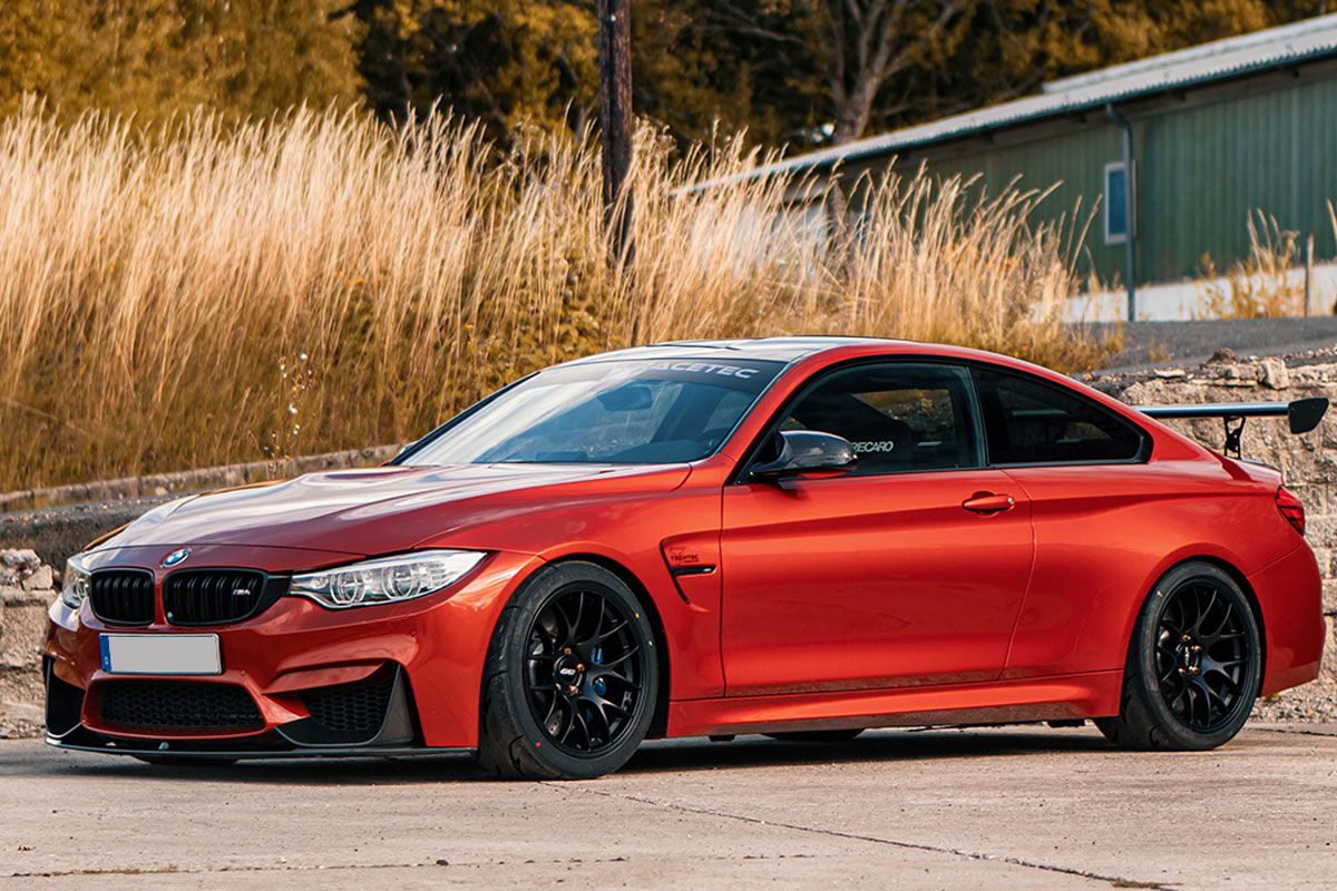M4 Sakhir Orange - Custom Racetec